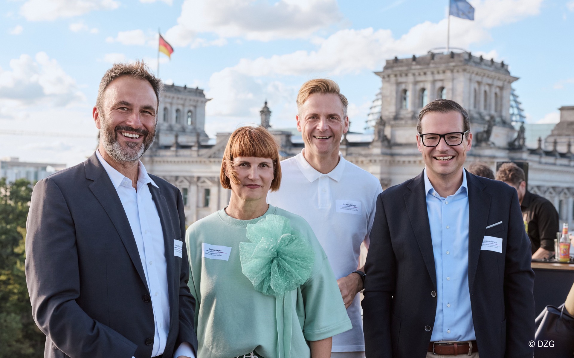 Cocktailkultur trifft Verantwortung: Erfolgreiches politisches ...
